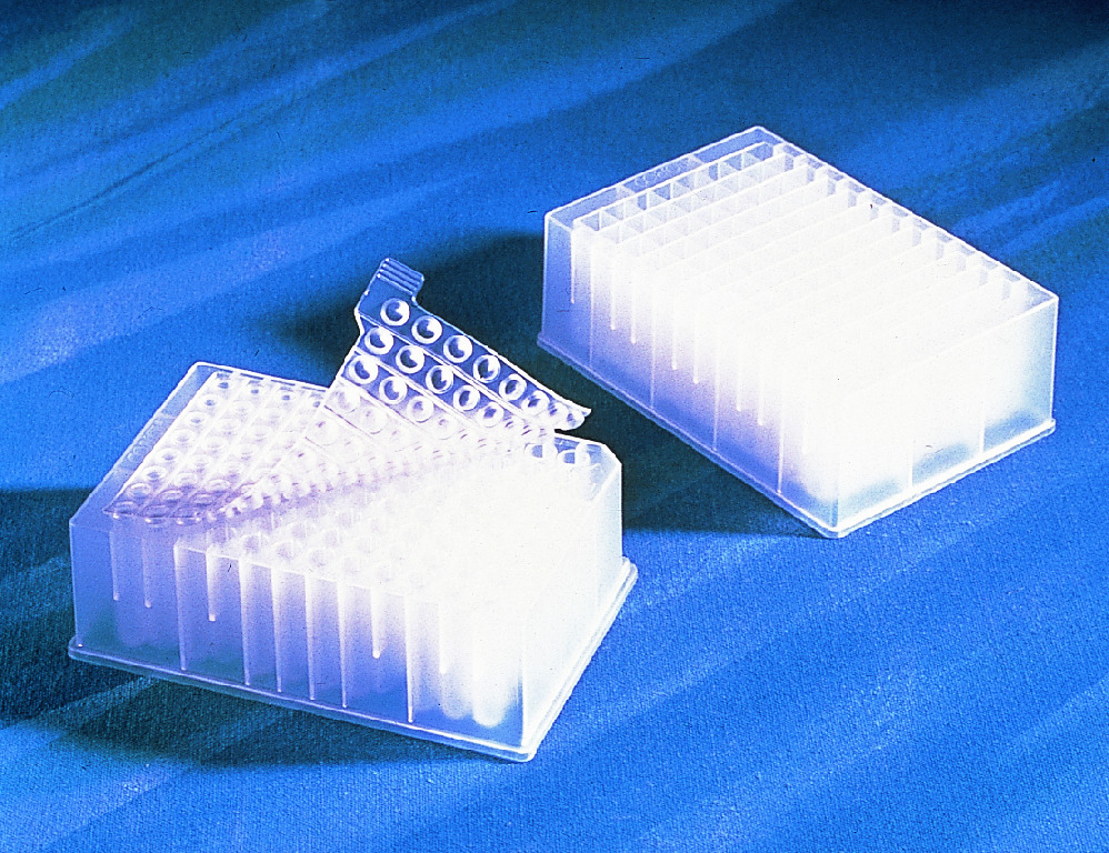 Corning® 96-Well Polypropylene Storage Blocks | HTS Microplates