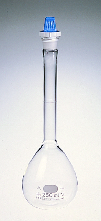 PYREX® Volumetric Flasks, Polyethylene Stopper, Class A, Corning ...