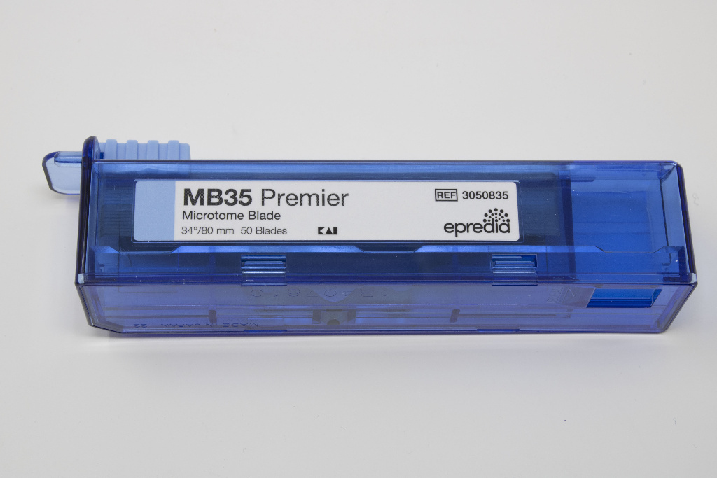 MB35 Premier Low-Profile Blades, Epredia™ | Blades and Handles
