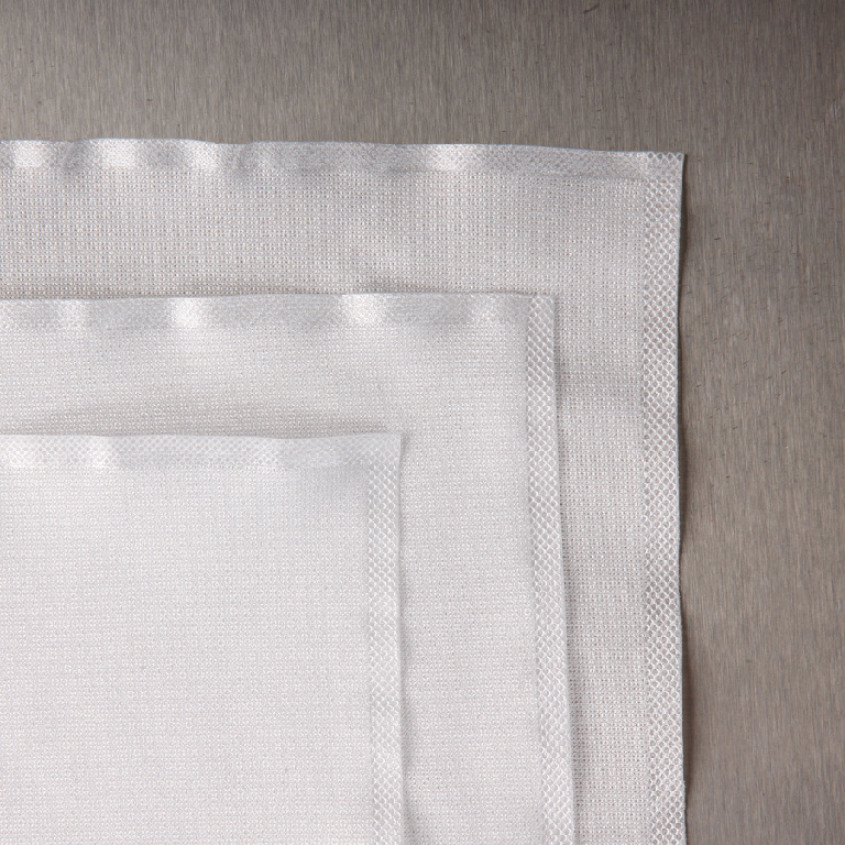 Anticon Guardrail® G2 Wipes, Contec® | Dry Cleanroom Wipes