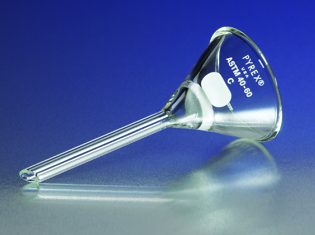 PYREX® Hirsch Funnels with Fritted Disc, Corning | Filter Funnels